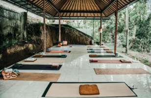 Bali Yoga School Photo Gallery: Yoga School in Bali